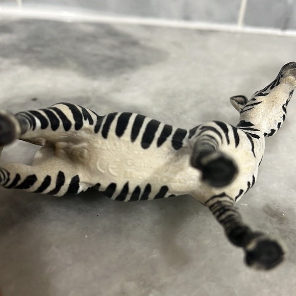 schleich | Toys | Schleich Male Zebra D73527 Animal Figure 208 Stallion ...